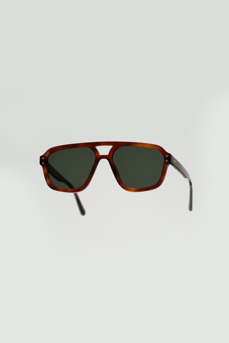 Monokel Eyewear Jet Amber – Curate